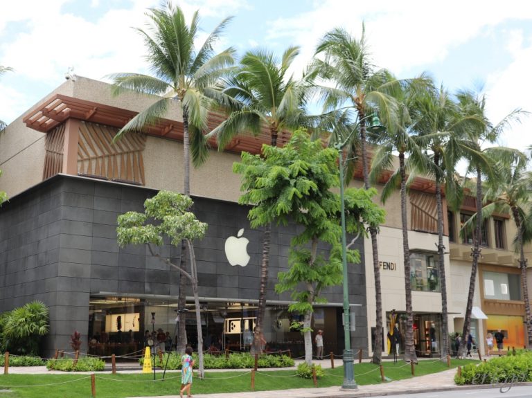 夏威夷｜必去 Waikiki Beach威基基海灘 & Kalakaua Ave卡拉卡瓦大道 走100遍！ - 艾瑞克 Go